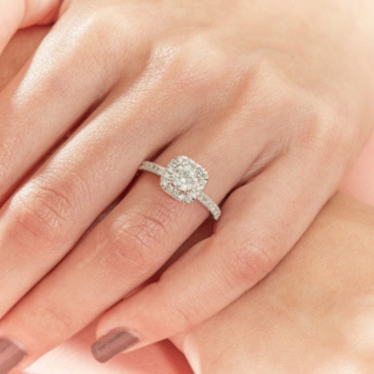 Jewels & Time | Duty Free Jewelry Store in Jamaica